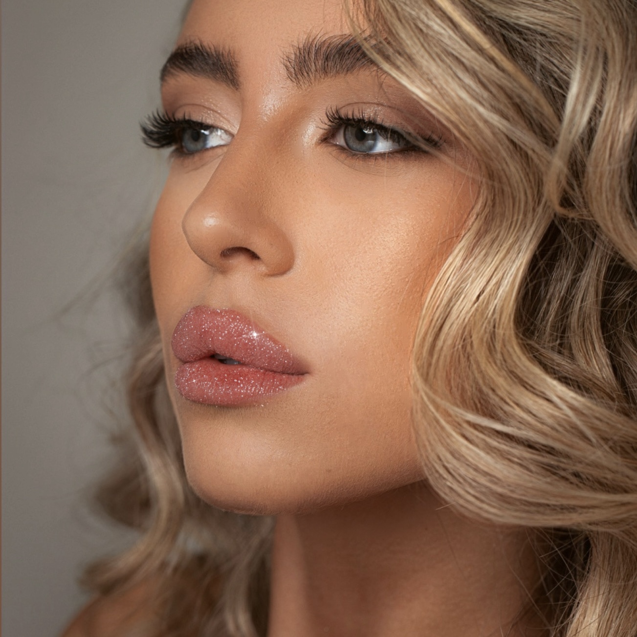 MISHEE Cosmetics | Lip Glitter - Natural Pink